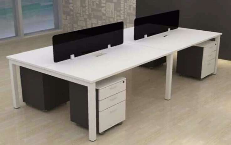 Modular Computer Desk Glass 4 WAY WORKSTATION WITH GLASS PARTITION